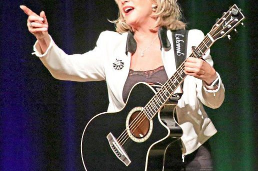 Lisa Fitz - Schauspielerin - Kabarettistin - Autorin